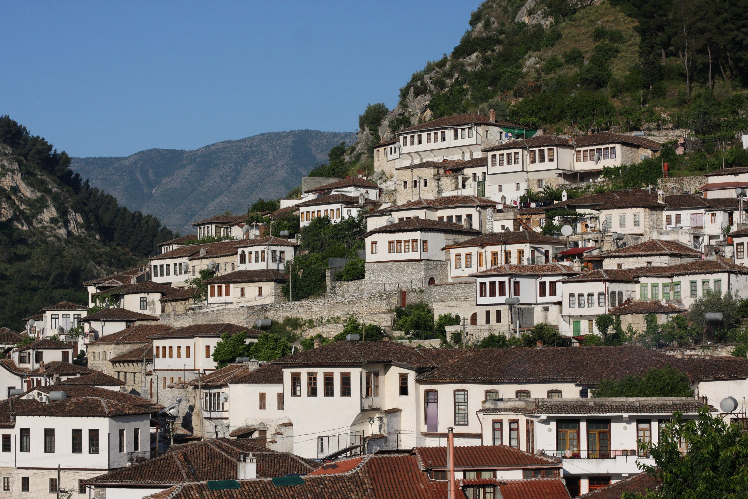 Berat - jewish heritage, history, synagogues, museums, areas and sites ...