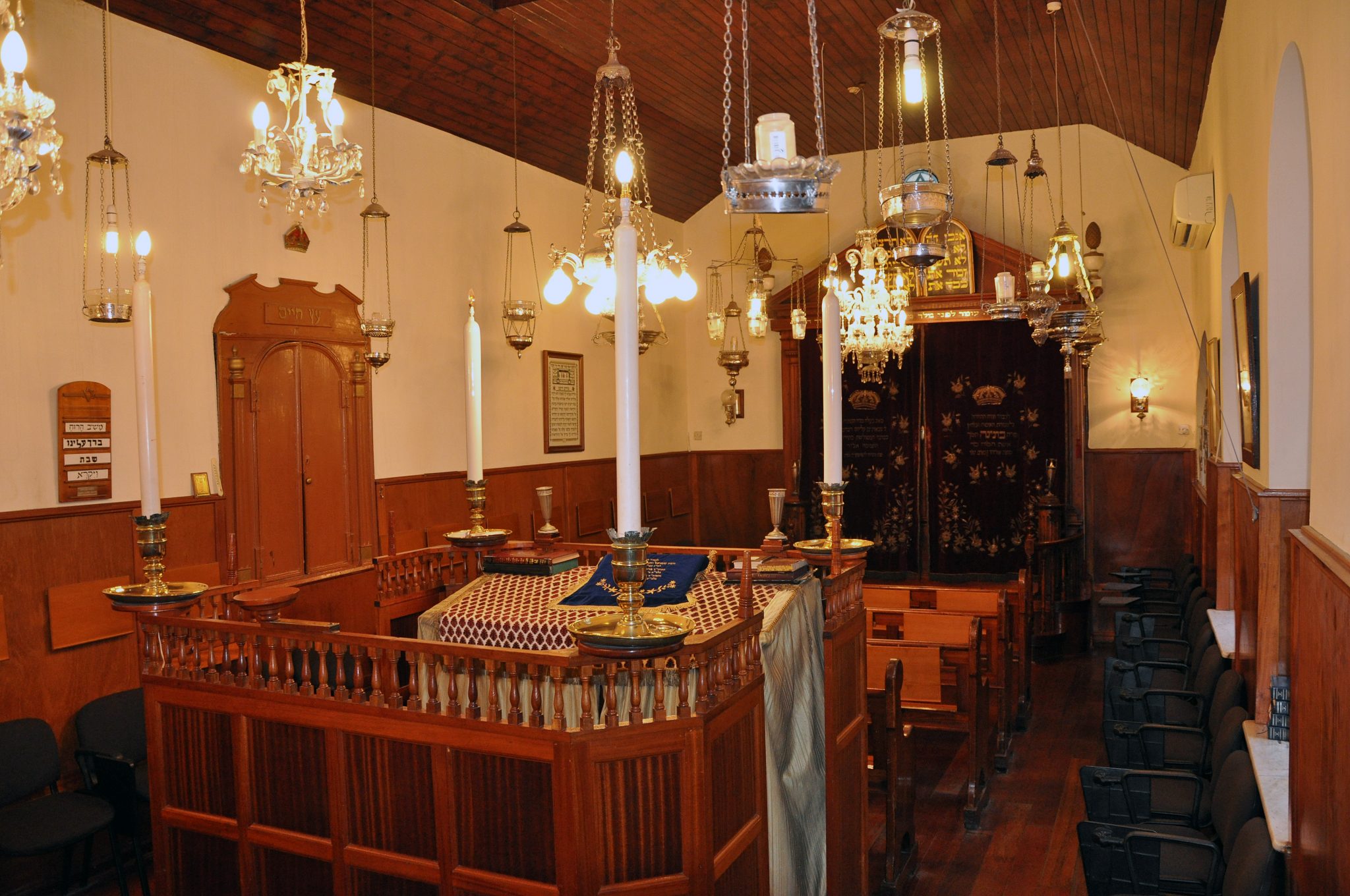 Gibraltar - jewish heritage, history, synagogues, museums, areas and ...